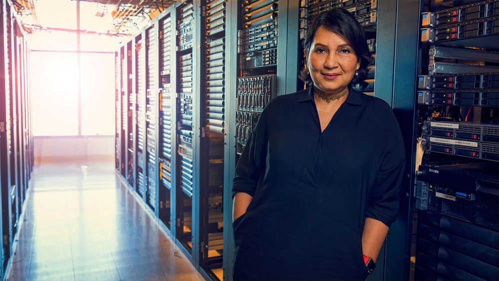 Noopur Davis Wins 2018 Women in Technology Award