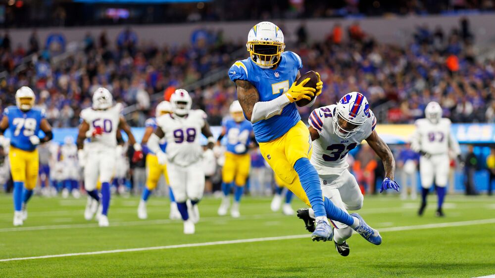 Bills-Chargers Thriller in Peacock Holiday Exclusive Delivered ...
