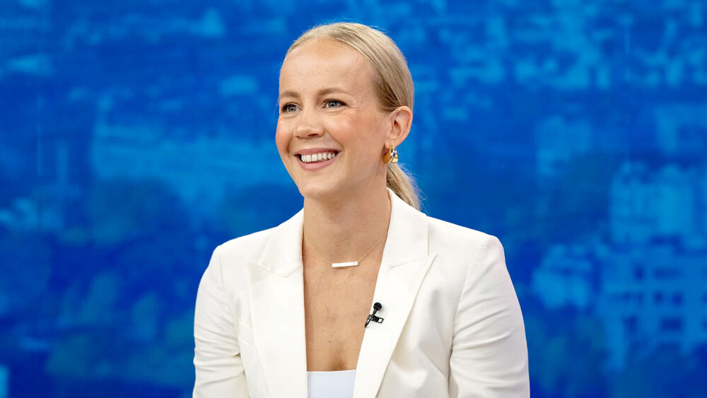 Five-time Paralympic Medalist Mallory Weggemann To Serve As A Host Of ...